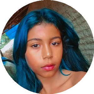 Emillly vitória oficial