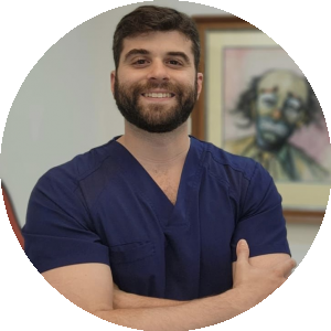 Dr. Daniel Ariza González