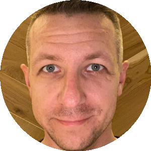 Szymon Szczesniak - CEO at CodeTwo / JSON at HRejterzy