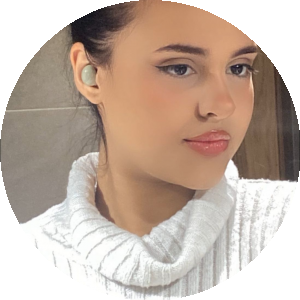 Jihane Elarabi - Lifestyle Vlogs, Beauty Tips, and Daily Inspirations